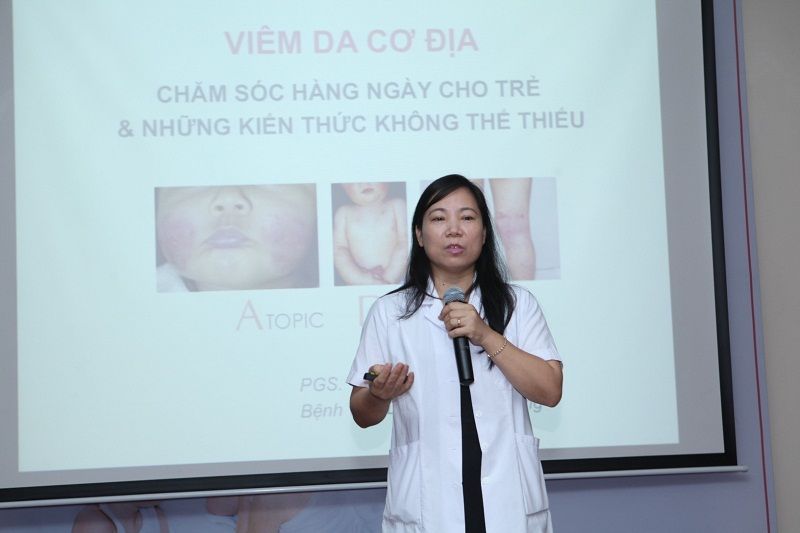 PGS. TS Phạm Thị Lan: Hơn 20 năm kinh nghiệm khám, điều trị da liễu
